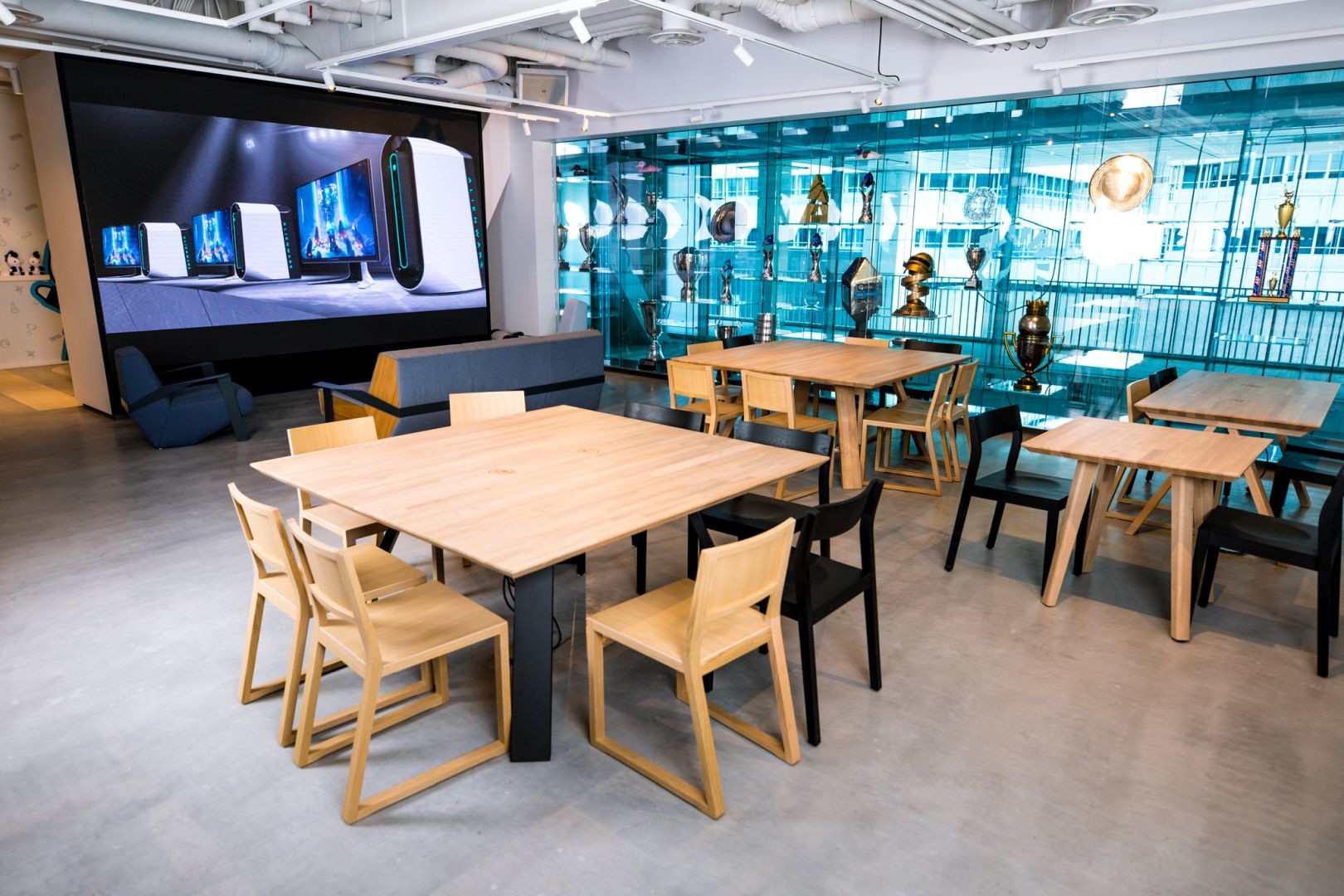 Team Liquid opens state-of-the-art Alienware Training Facility in ...